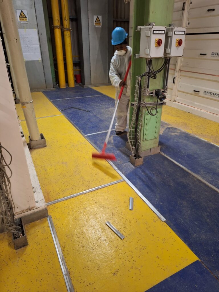 Fibreglass Checkered Plates – Fs Grating